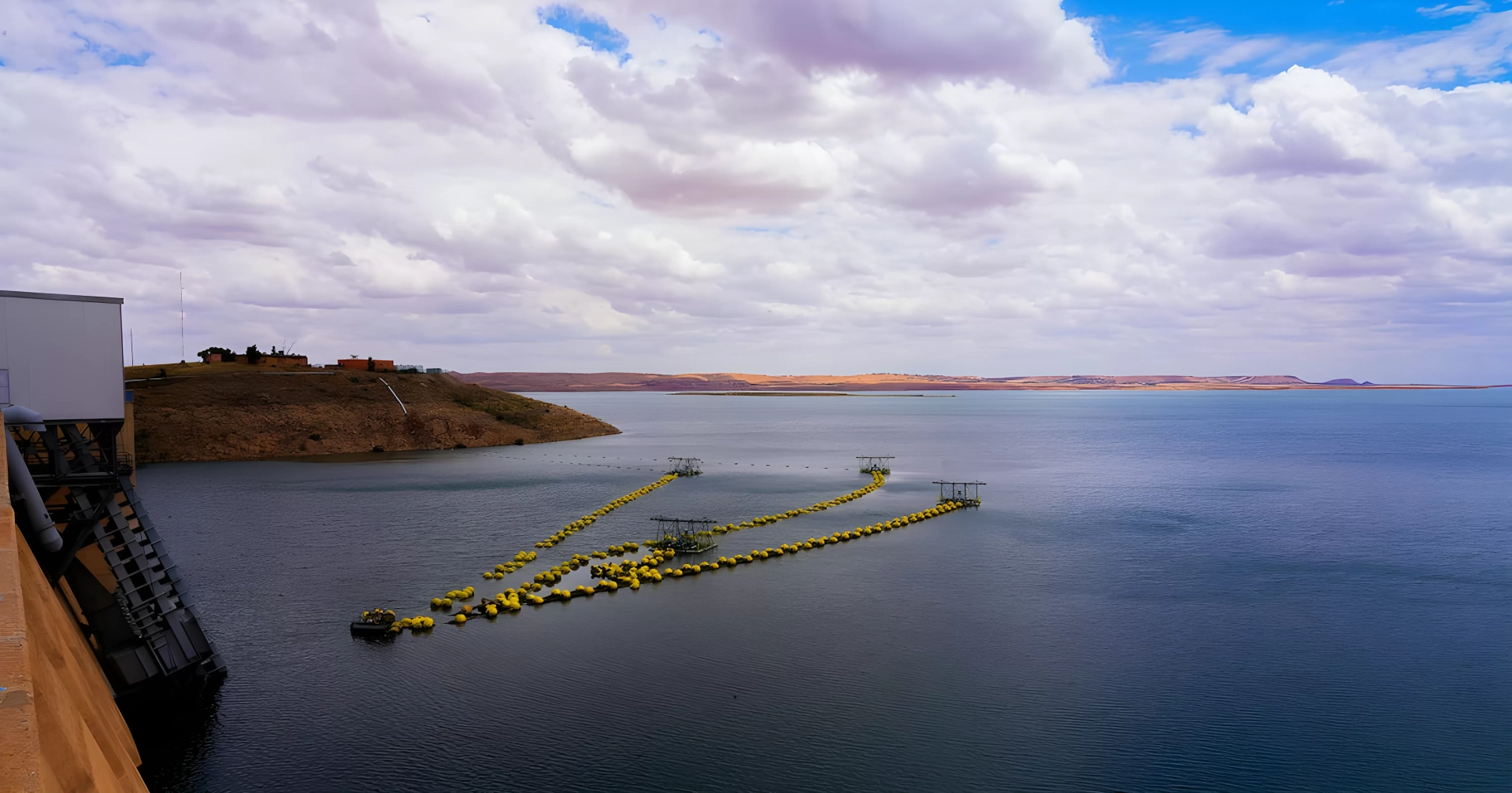 Al Massiradam bereikt hoogste waterstand in ruim negen jaar | Marokko ...