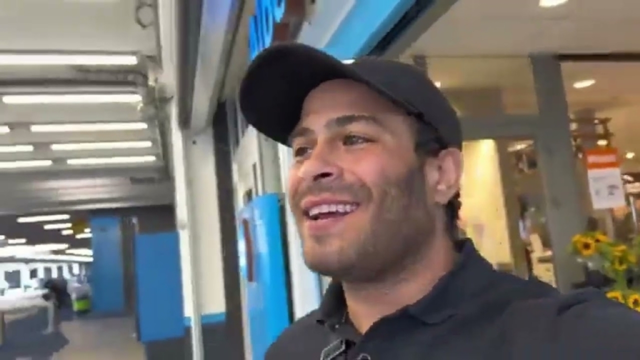 Haagse vlogger Valentino gearresteerd voor opruiing en dreigementen ...