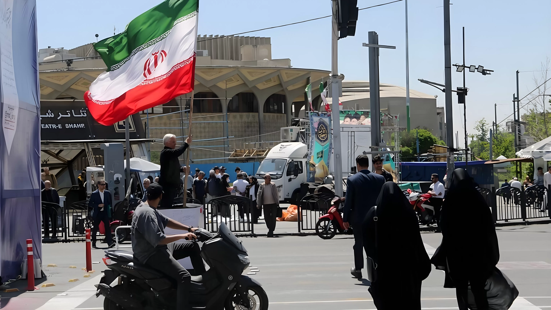 Trump dreigt Oman op te blazen als Muscat niet breekt met Iran ...