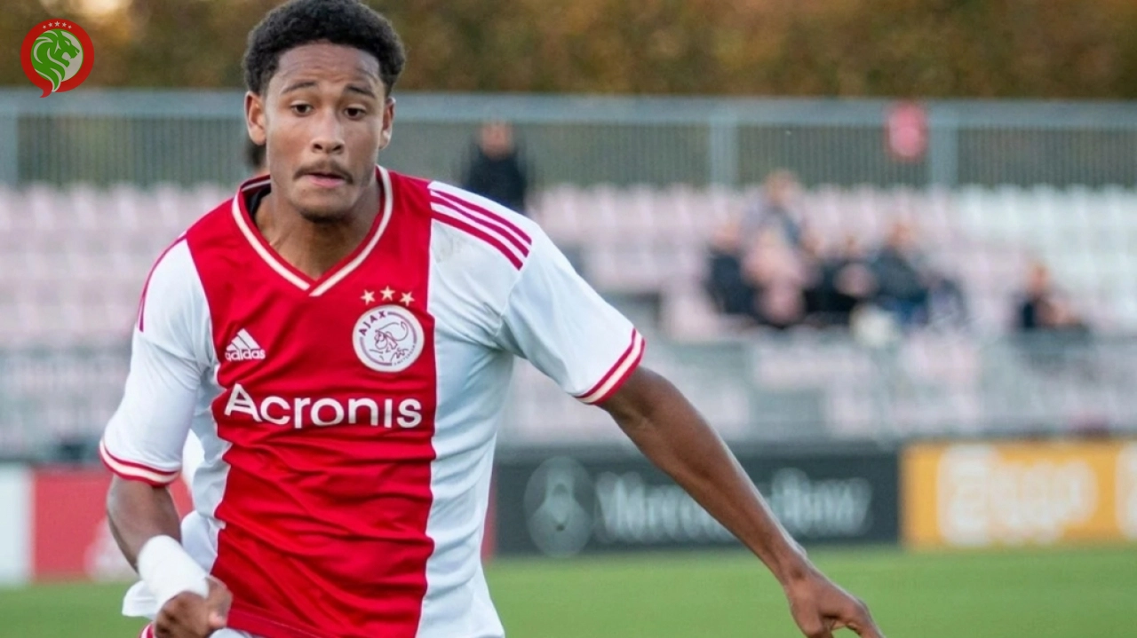 Ajacied Van Bohemen uitgenodigd door Marokkaanse voetbalbond | Marokko ...